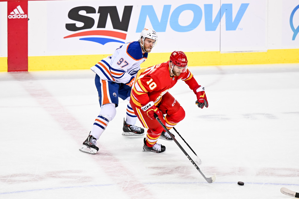 The Edmonton Oilers, stuffed from Christmas dinner, slow down and lose ...