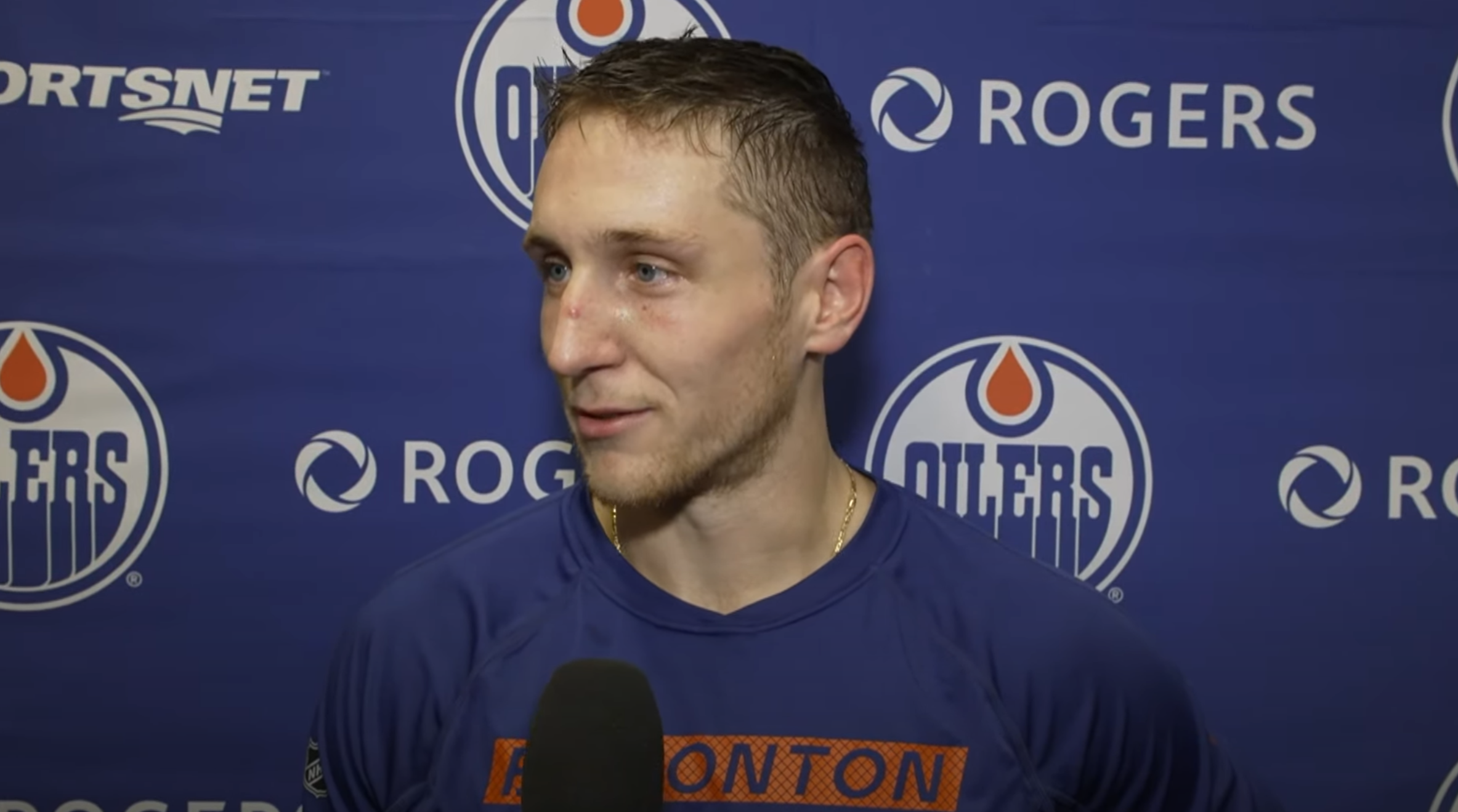 Oilers Update: Edmonton reclaims Travis Dermott off waivers from ...