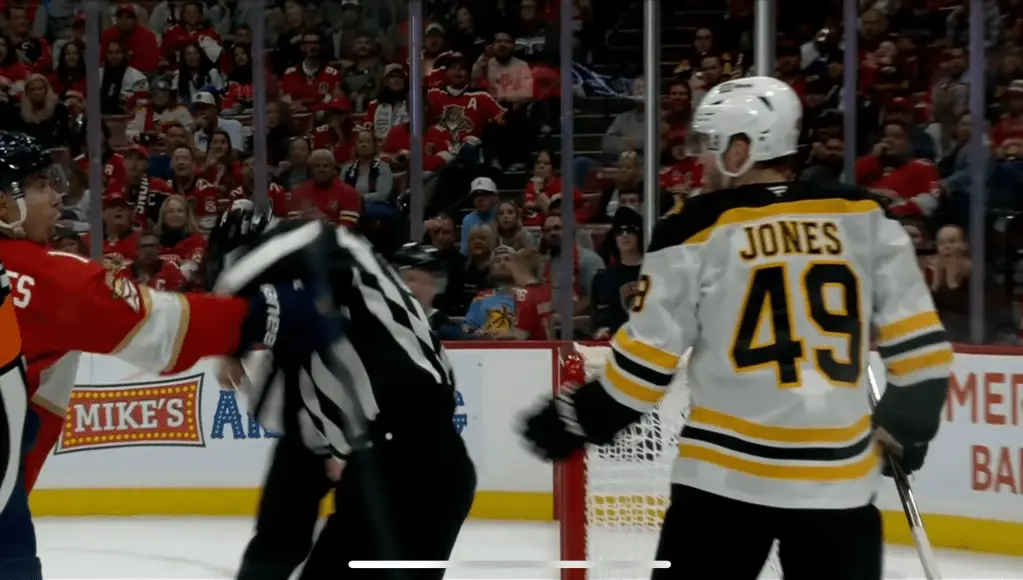 Max Jones brings more depth to the Edmonton Oilers roster - The Oil Rig